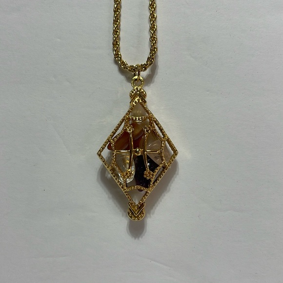 Jewelry | 24 Gold Tone Chain With Pendent | Poshmark